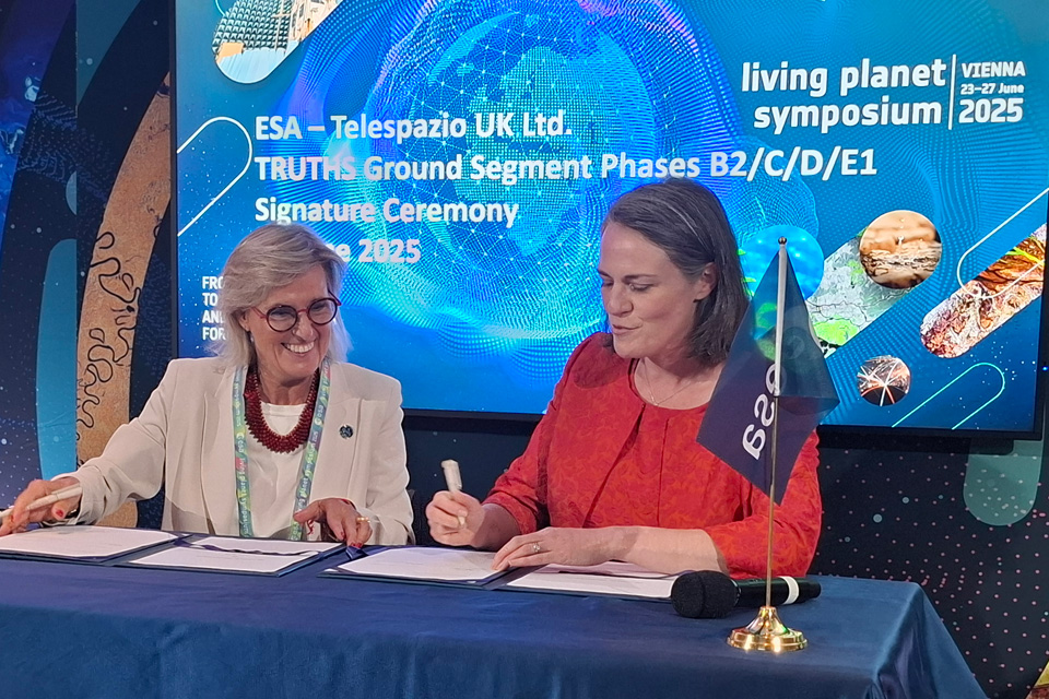 ESA signs contract with Telespazio UK to deliver the ground segment for ...